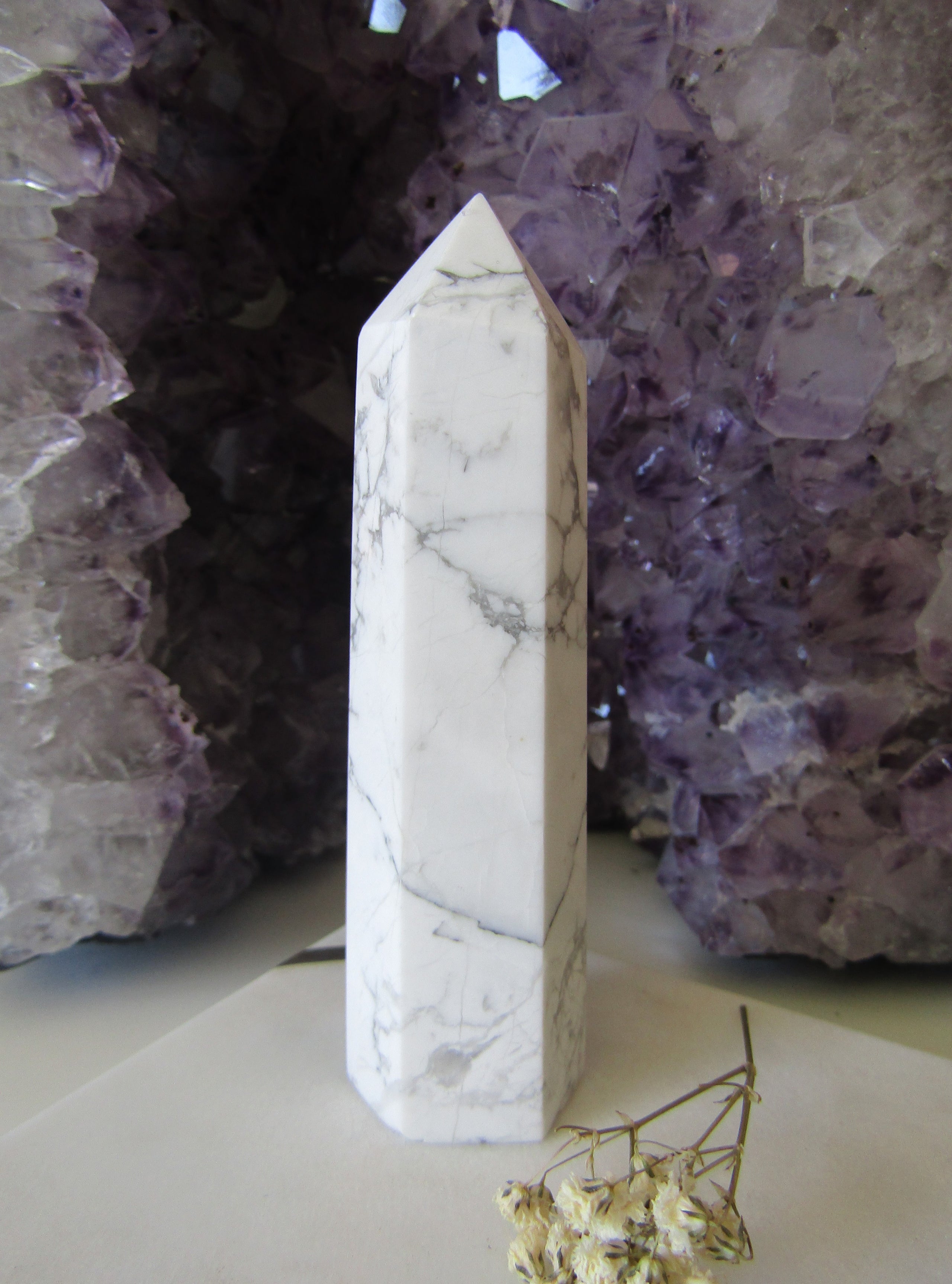 White Howlite Tower #2 | Crystal Kits AU